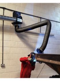 Single Operator Extraction System with a Self Supporting Extractor Arm
