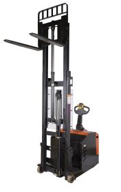 Fully Powered Counterbalance Stackers